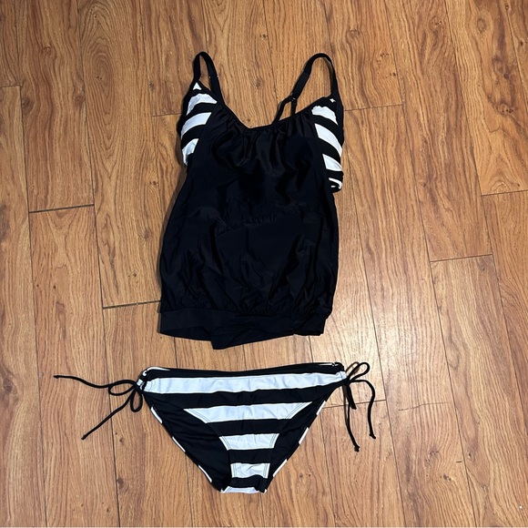 Swim | Black White Bloused Top Tankini W String Side Tie Bikini Bottoms ...